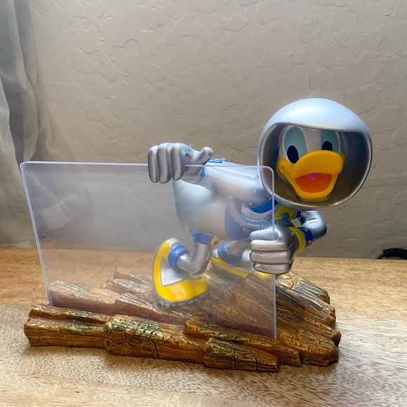 Disney | Accents | Donald Duck Astronaut Tomorrowland Frame Rare | Poshmark